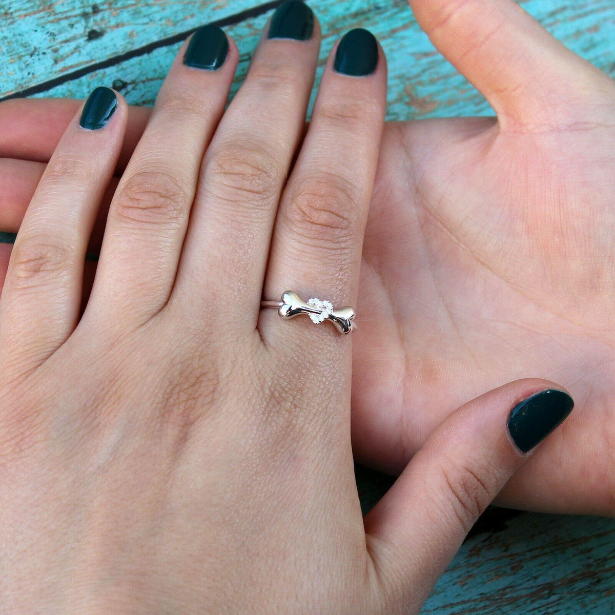 Silver 925 Dog Bone Heart Ring - vanda jewelry